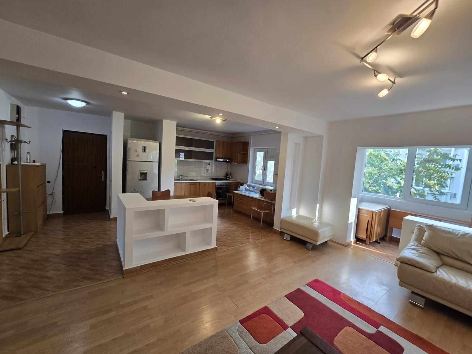 Vanzare apartament cu modificari – Cadastru, Proiectare, Expertize MLPAT